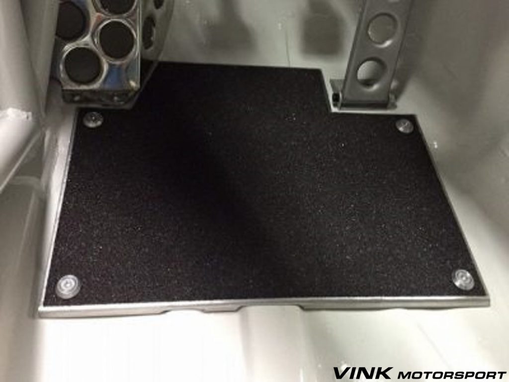 Dashboard stickers – Vink Motorsport