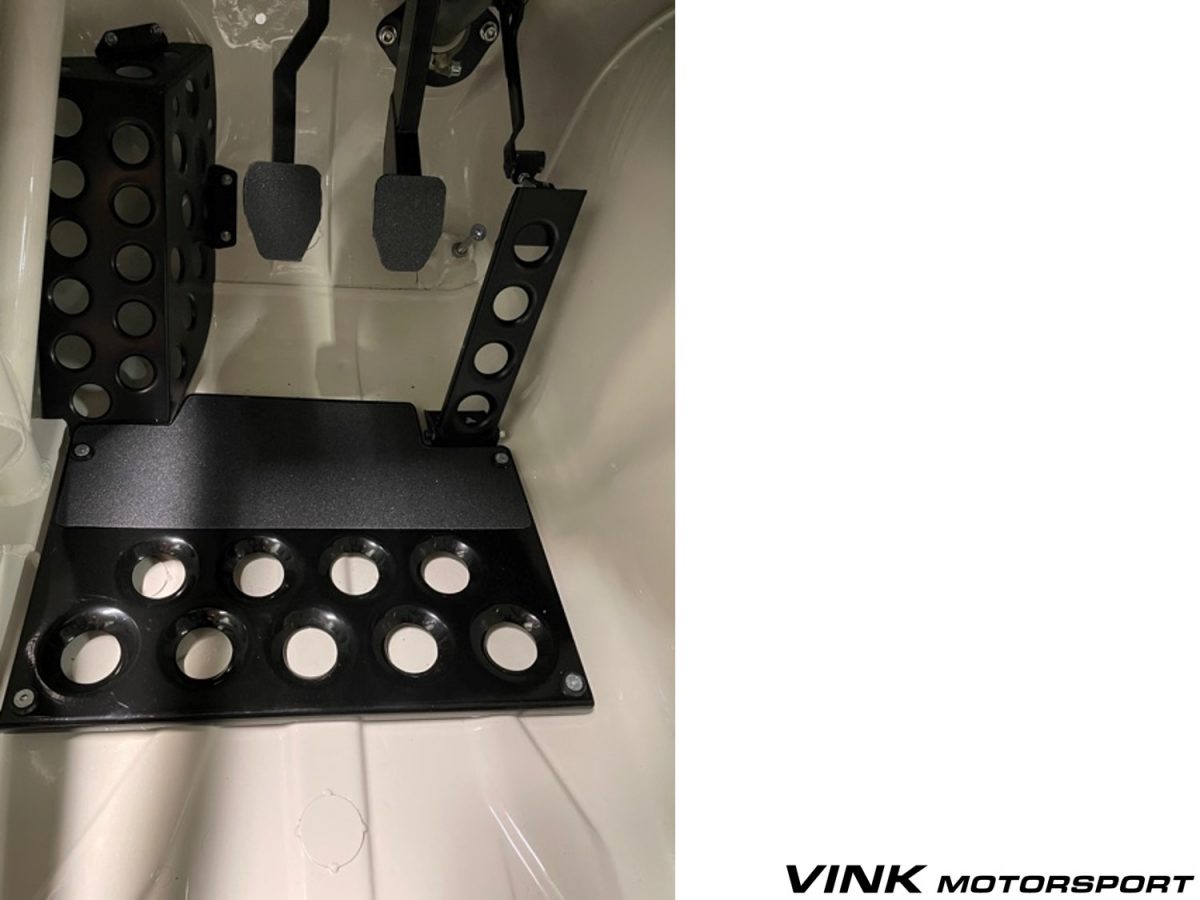 Driver’s footplate light – Vink Motorsport